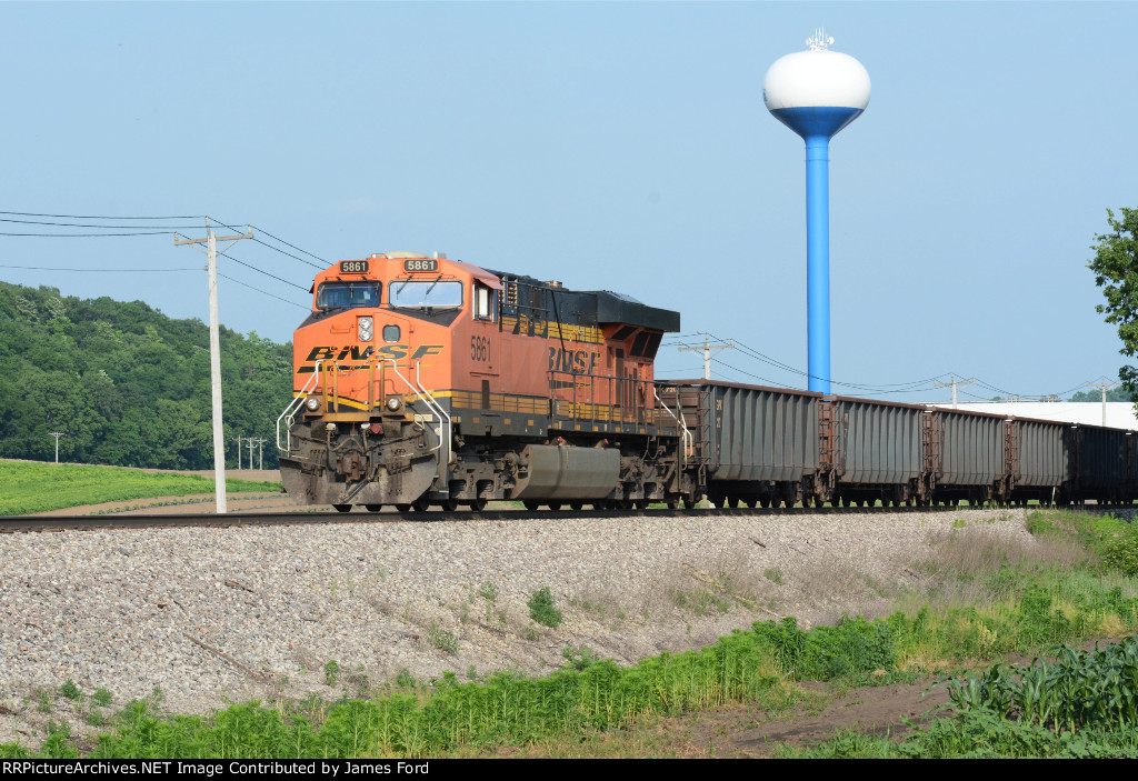 BNSF 5227 EAST